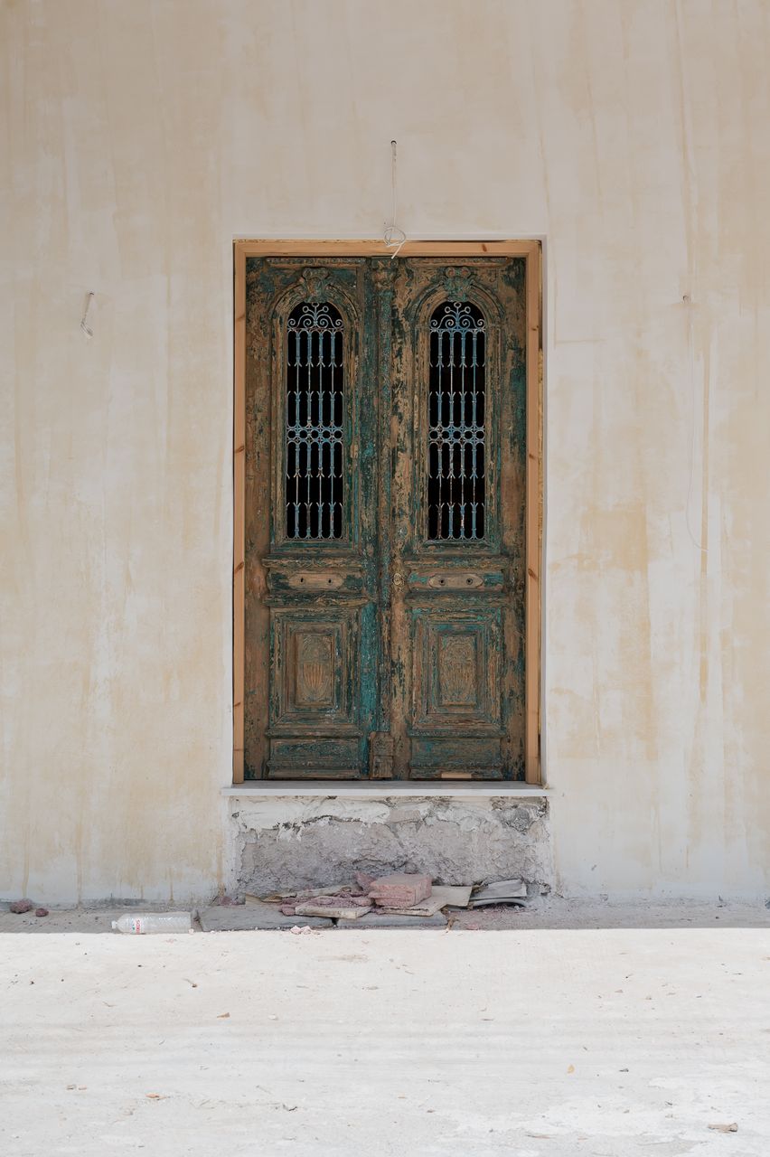 Siloart.gr Greek old doors, neoclassical decorative elements ...